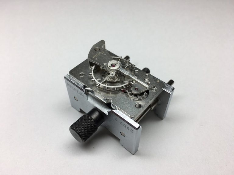 CLOCK 256: Servicing the Platform Escapement